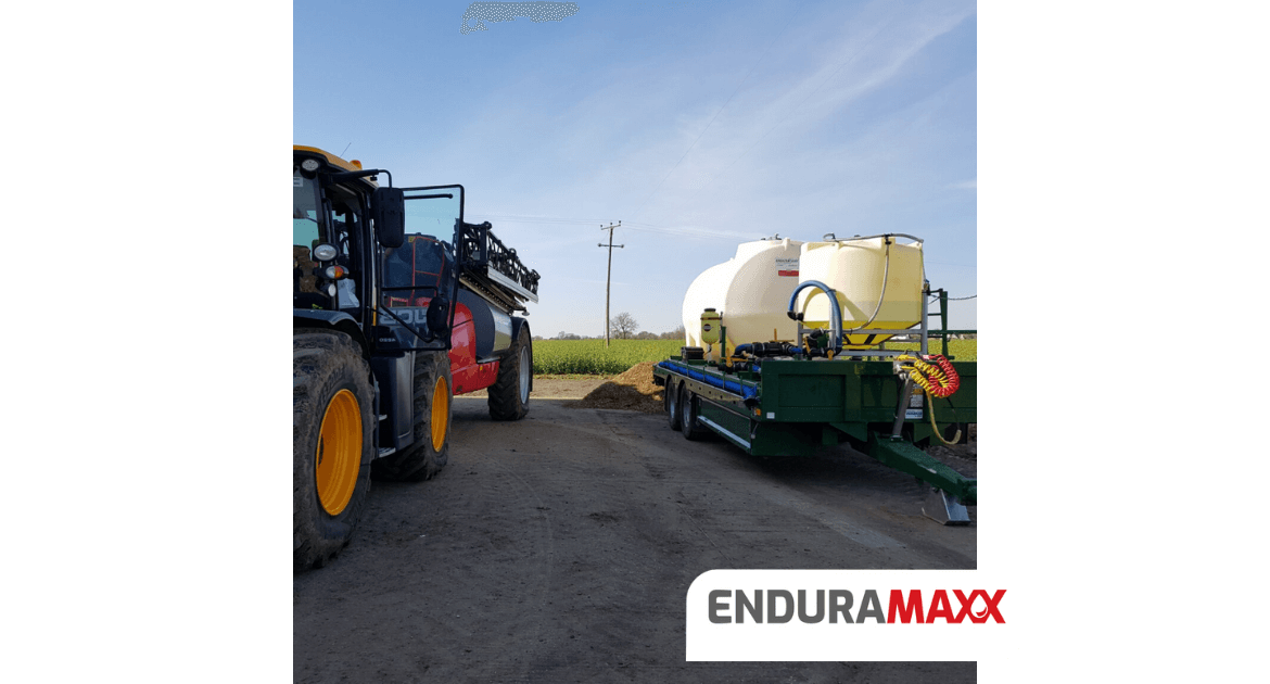 Buying A Poly Horizontal Transport Tank: Buyers Guide to Horizontal Tanks